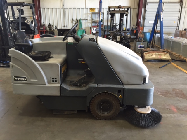 Used 2014 Nilfisk Advance Sweeper PROTERRA 5130 LPG in Florence, SC